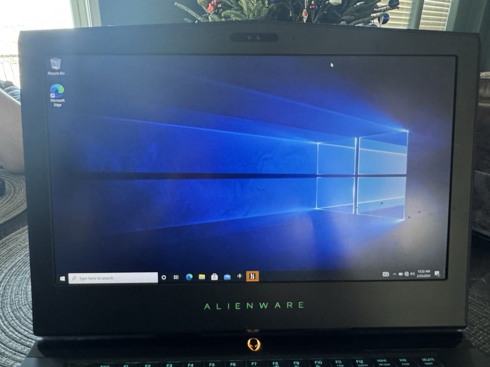 Alienware 15 R3 Gaming Laptop i7-7700HQ 16GB RAM SSD 15" Win 10 Pro | eBay