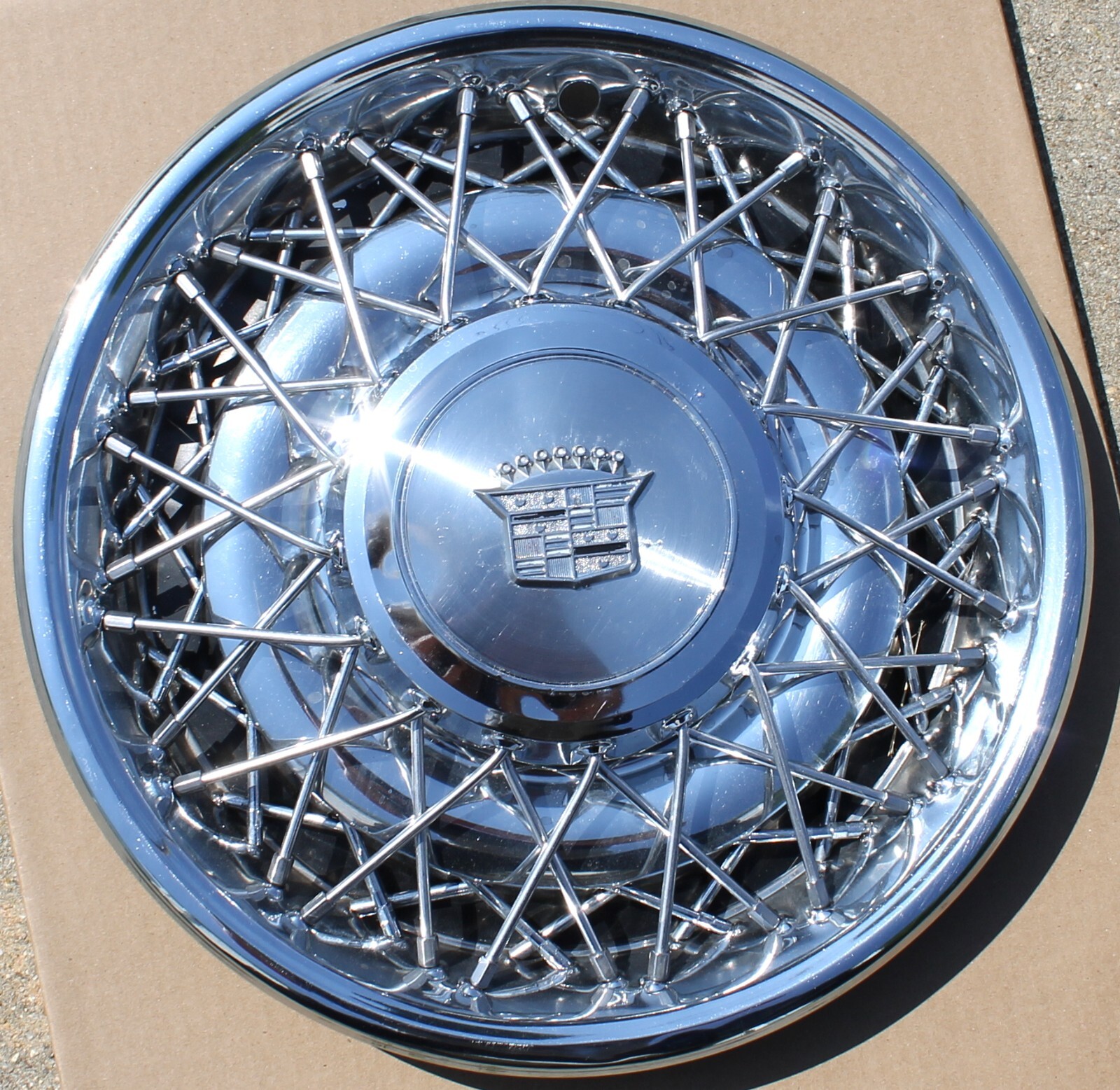 (1) OEM LOCKING Cadillac Seville Fleetwood 15" Wire Spoke Hubcap Wheel ...