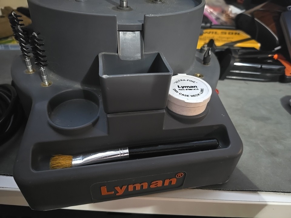 7810220 LYMAN CASE PREP XPRESS CASE PREP CENTER USED Condition ...