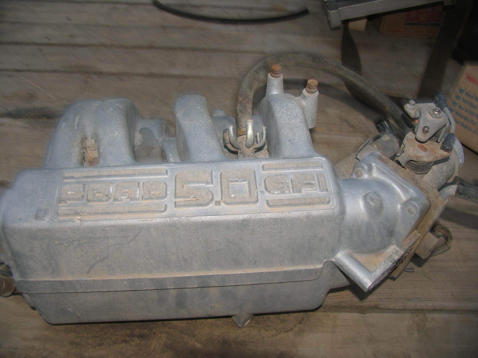 Ford HO 302 5.0 Upper EFI Intake Manifold Van Truck 86 87 88 89 90 91 ...
