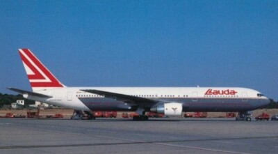 Lauda Air Boeing 767-300ER OE-LAU @ Palma de Mallorca 1989 - postcard ...