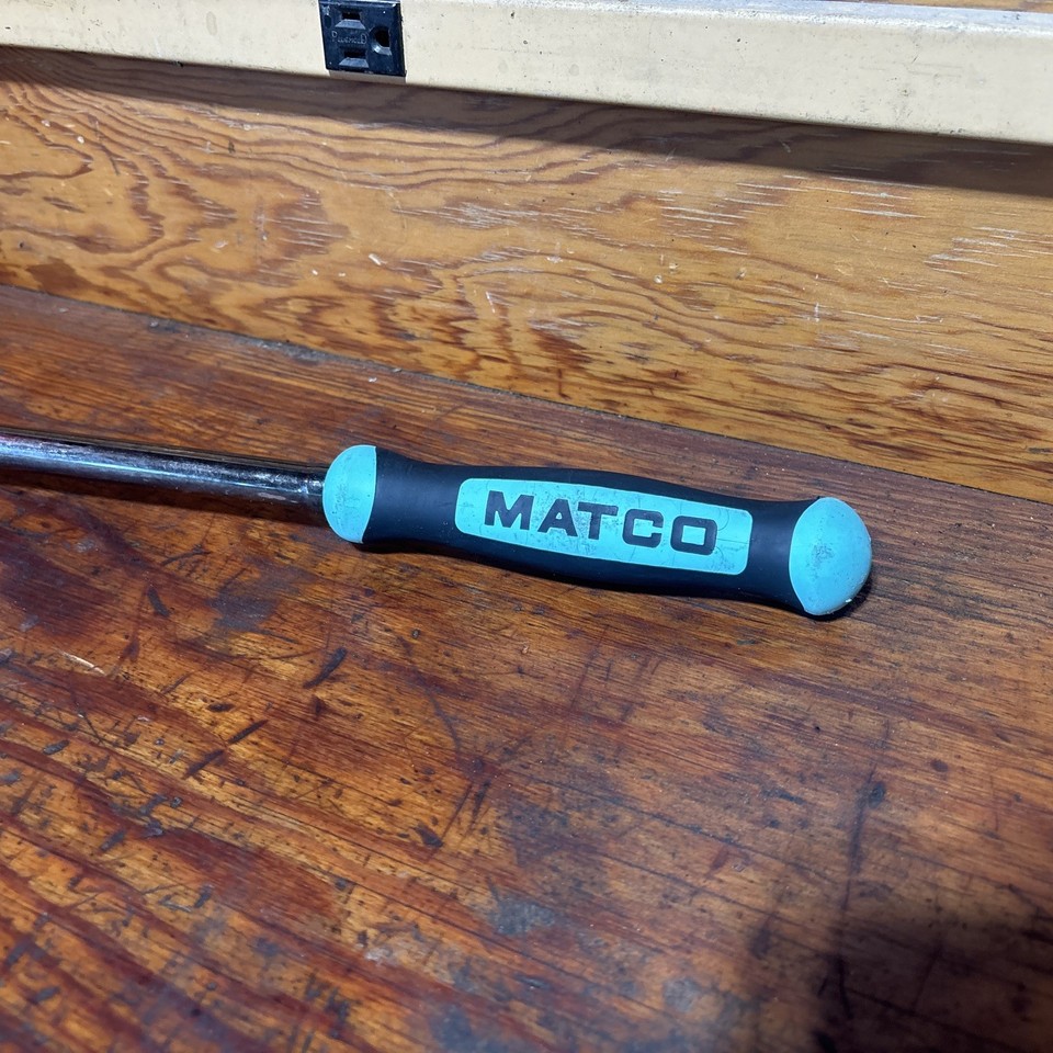 Matco 1/2" Drive 88 Tooth Locking Flex Head Ratchet Teal Ergo Handle ...
