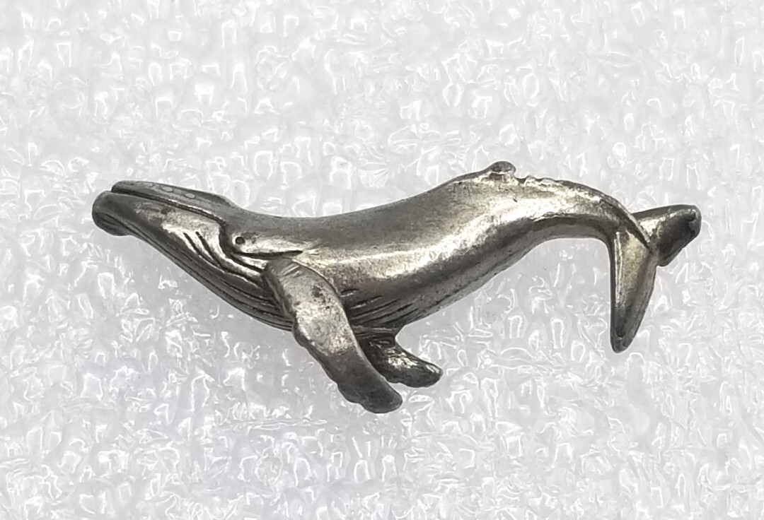 Vintage 1979 General Whale Pewter Lapel Pin - Gem
