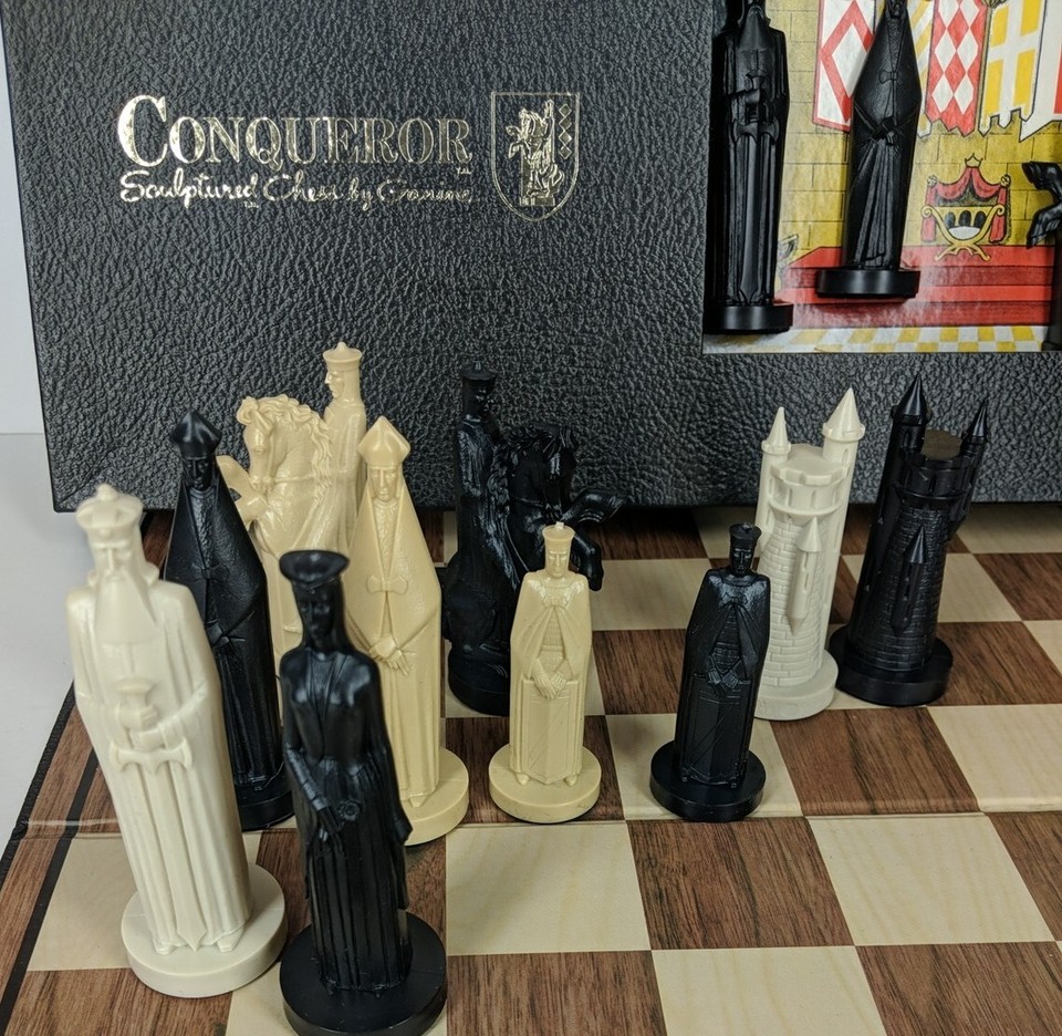 Vtg MCM Medieval Conqueror Sculptured Chess Set Peter Ganine 1962 USA ...