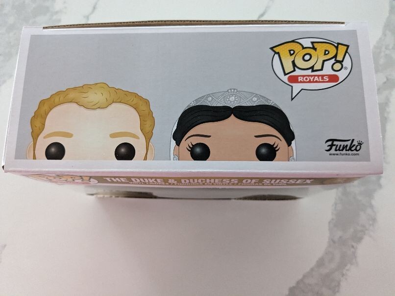 Funko Pop! Royals: The Duke and Duchess of Sussex The Royal Wedding ...