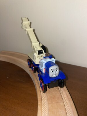 Kelly the Crane - Thomas the Tank Engine & Friends Wooden Railway ...