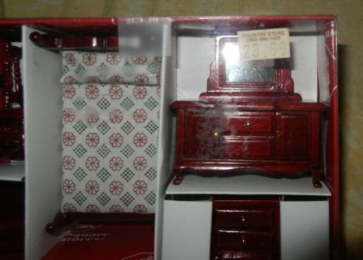Dollhouse miniature TOWN SQUARE Miniatures bedroom set Vintage NEW | eBay