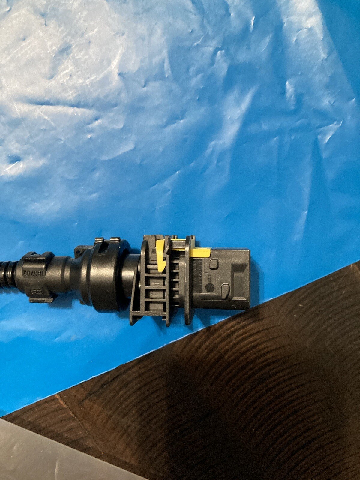 DEF Quality Sensor Brand New Genuine Paccar Kenworth Q21-6170-002 K1T ...