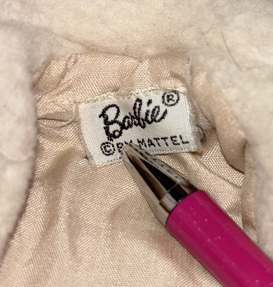 VINTAGE BARBIE DOLL BEIGE PEACHY FLEECY DOLL COAT #915 MATTEL WINTER ...