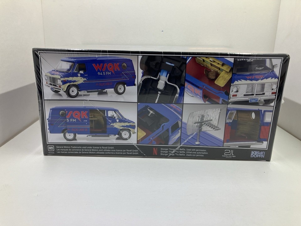 Revell Stranger Things 1977 GMC Van WSQK Squawk Van 1/24 Scale Model ...