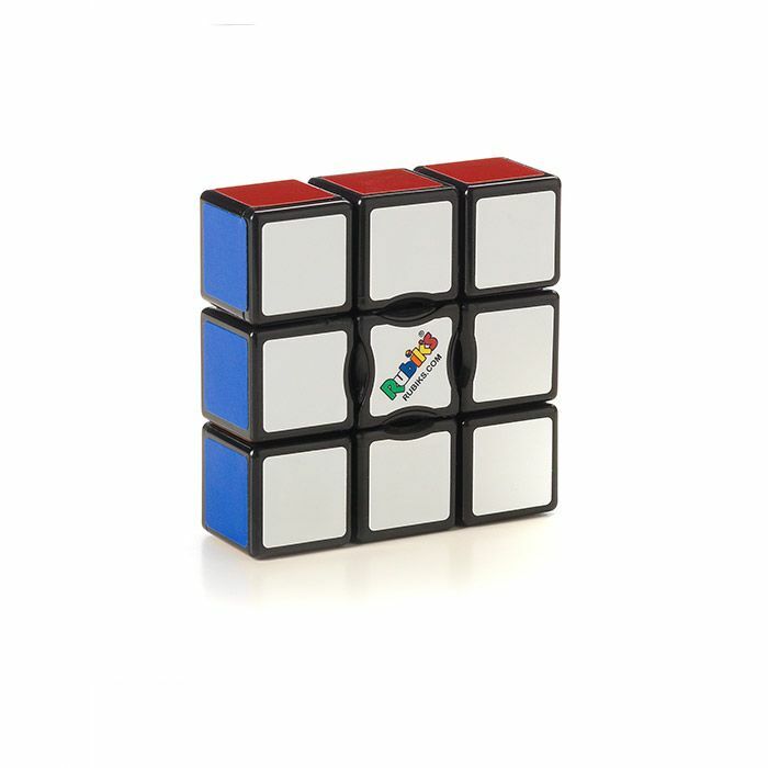 3x3x1 Rubiks Cube Three Rubik Cube Ausgeschnittene Stockfotos Und