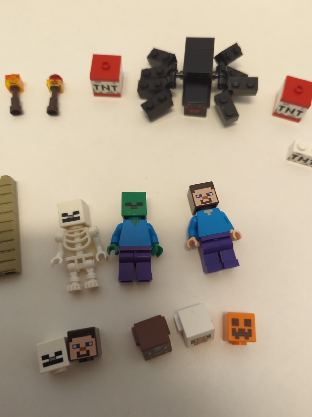 Lot of Miscellaneous Lego Minecraft Parts and pieces- spider, heads ...