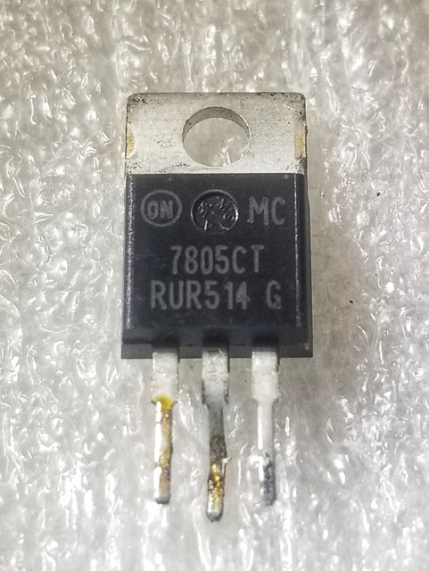 ON MC7805CT - 5V 1A VOLTAGE REGULATOR TO-220 - USA - Next Day for sale ...