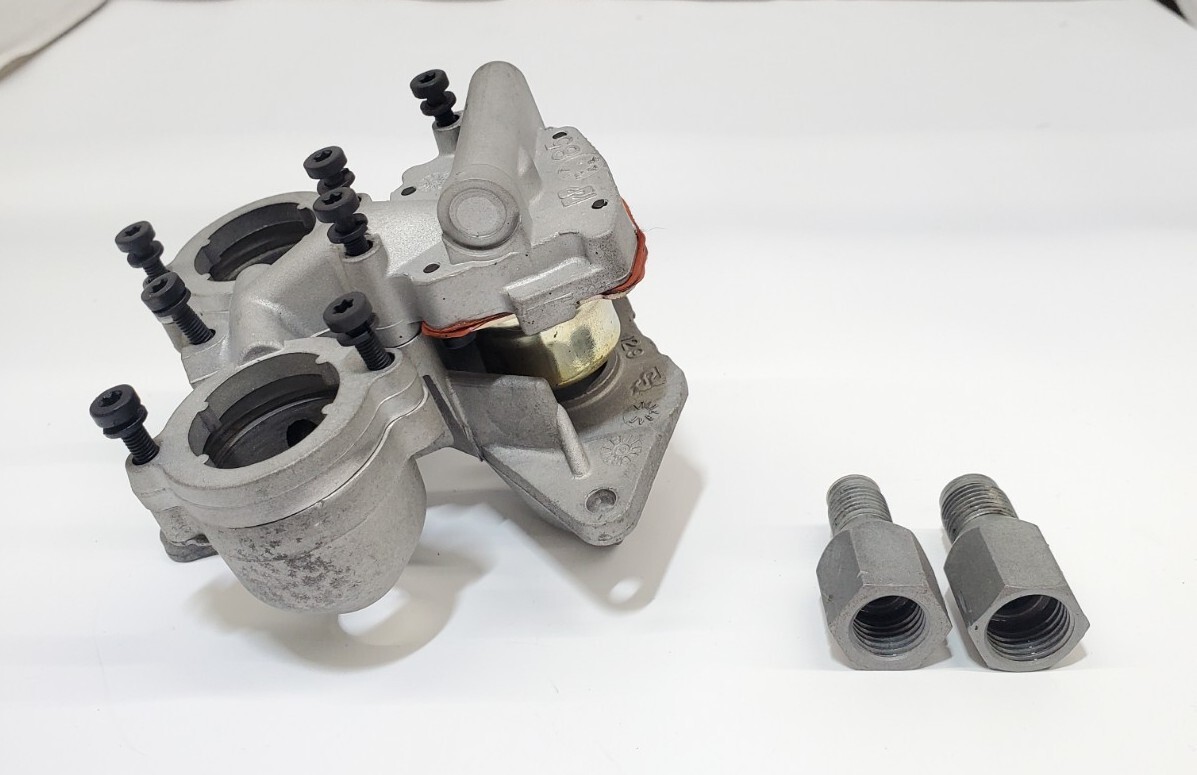 GM Chevy TBI Fuel Injector Pod Throttle Body Fuel Meter Body 4.1L 4.3L ...