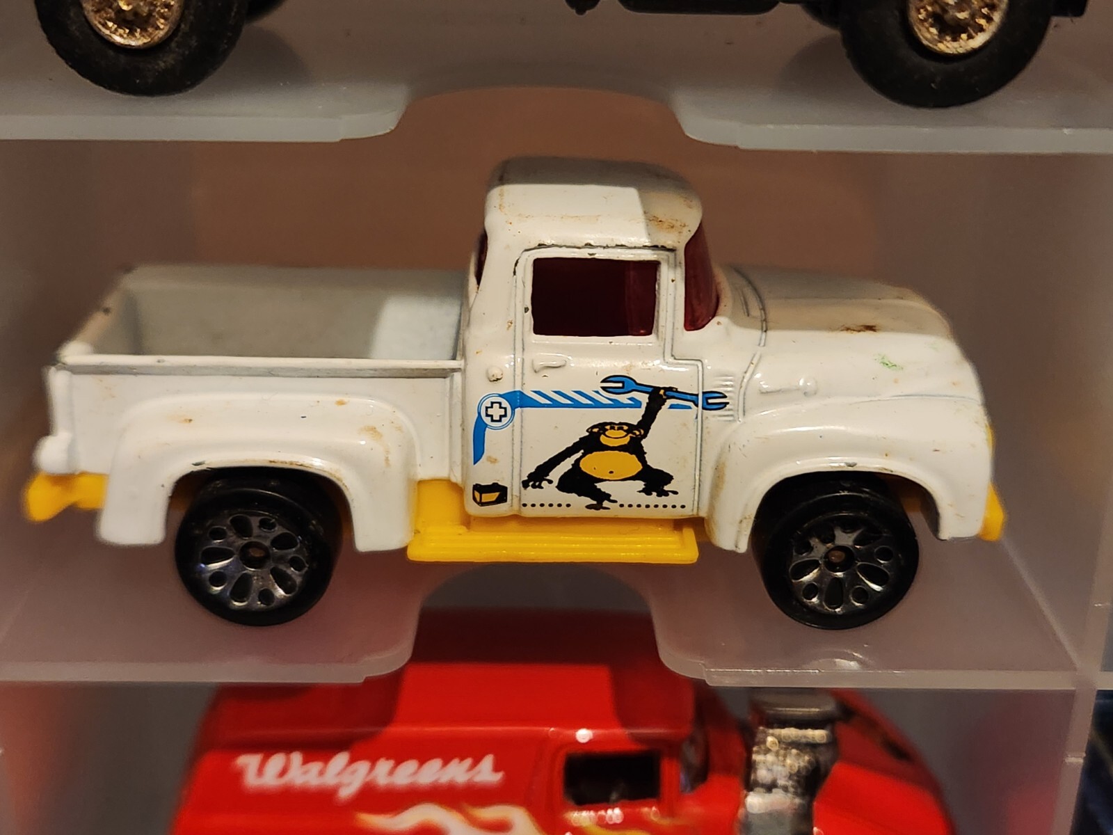 hot wheels & matchbox (case #187) FORD TRUCKS f-150 f-100 bronco ...