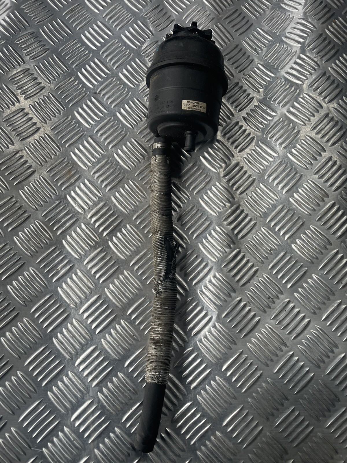 BMW POWER STEERING TANK RESERVOIR 1 3 5 SERIES E36 E46 E90 E39 E60 E38 ...