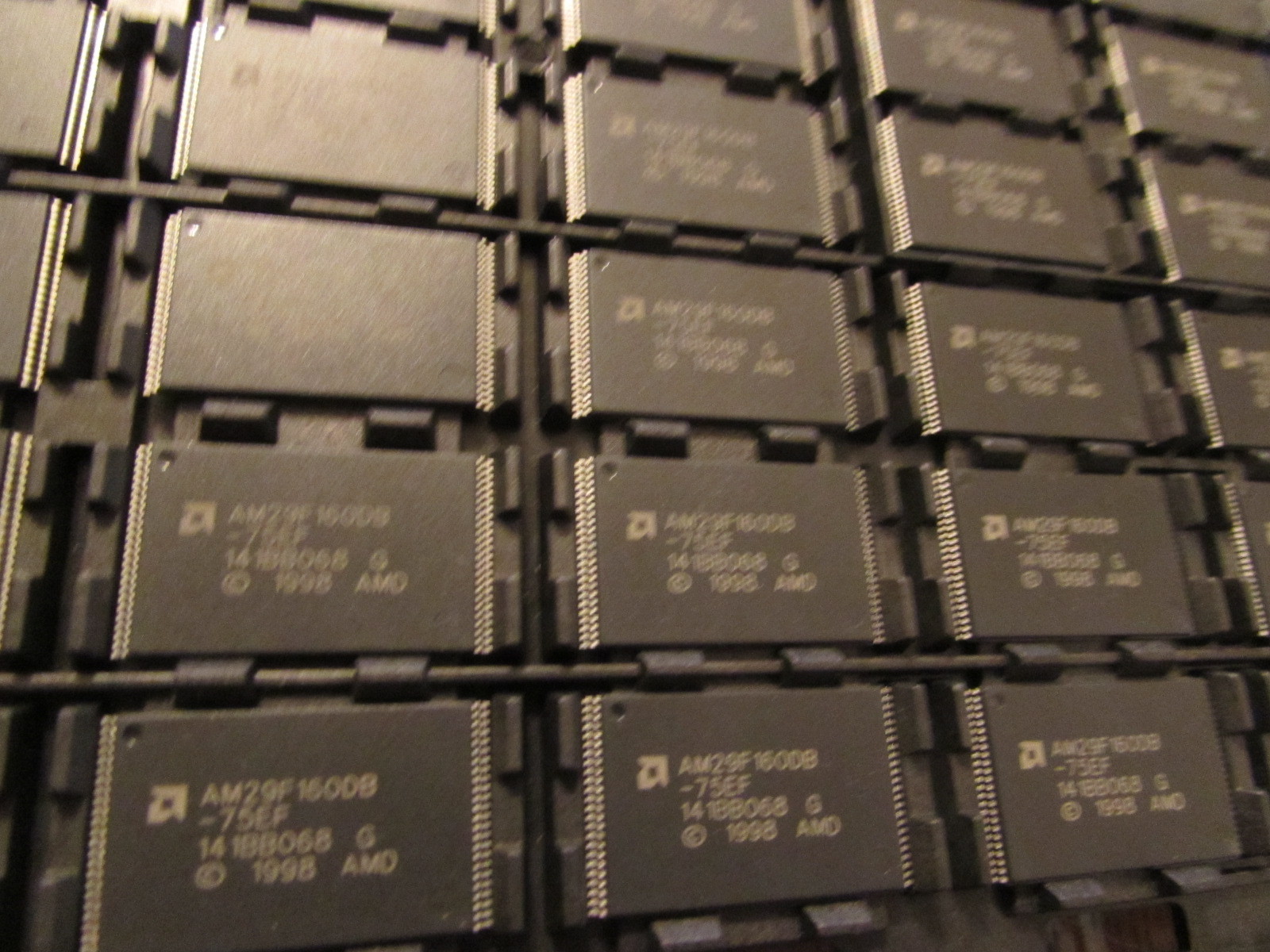 AM29F160DB-75EF AMD Flash Memory 16Mb, 75ns, 5V, Parallel NOR Flash 48 ...