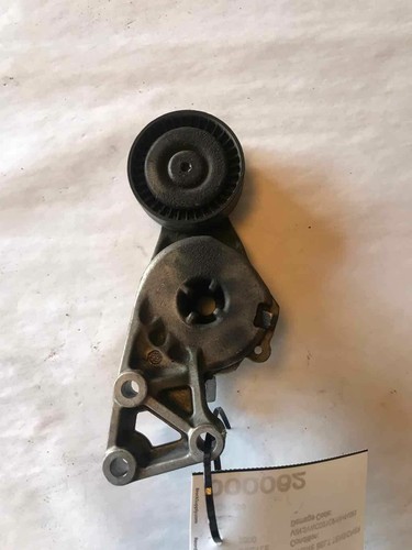 2000 VOLKSWAGEN BEETLE 1999-2006 Serpentine Belt Tensioner Pulley ...
