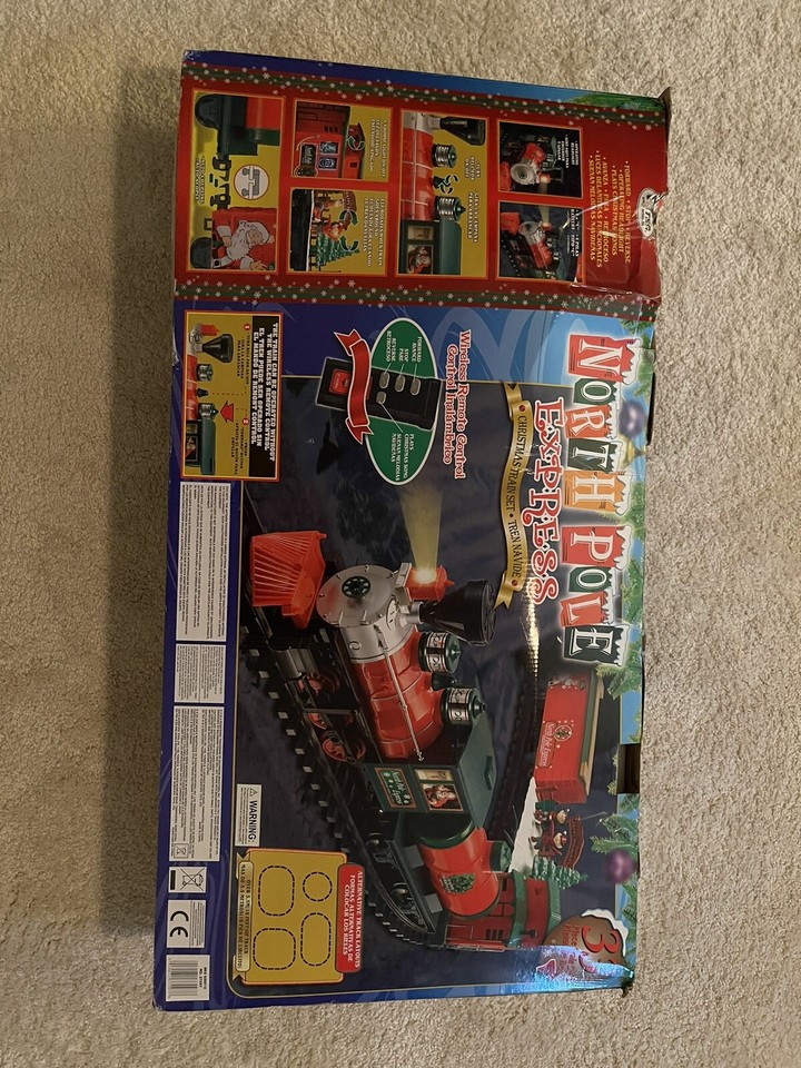 EZTEC NORTH POLE EXPRESS WIRELESS REMOTE CONTROL CHRISTMAS TRAIN SET ...
