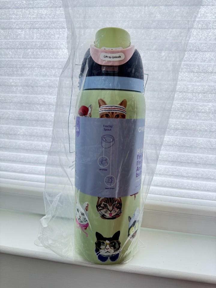 Owala Freesip 32oz Urban Outfitters UO Cat Collage Catwala Bottle Brand ...