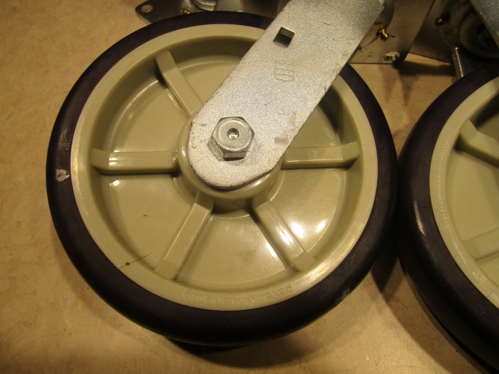 SET OF 4, 8" x 2" Heavy Duty Swivel Caster Wheel W/Grease zirc E0379 | eBay