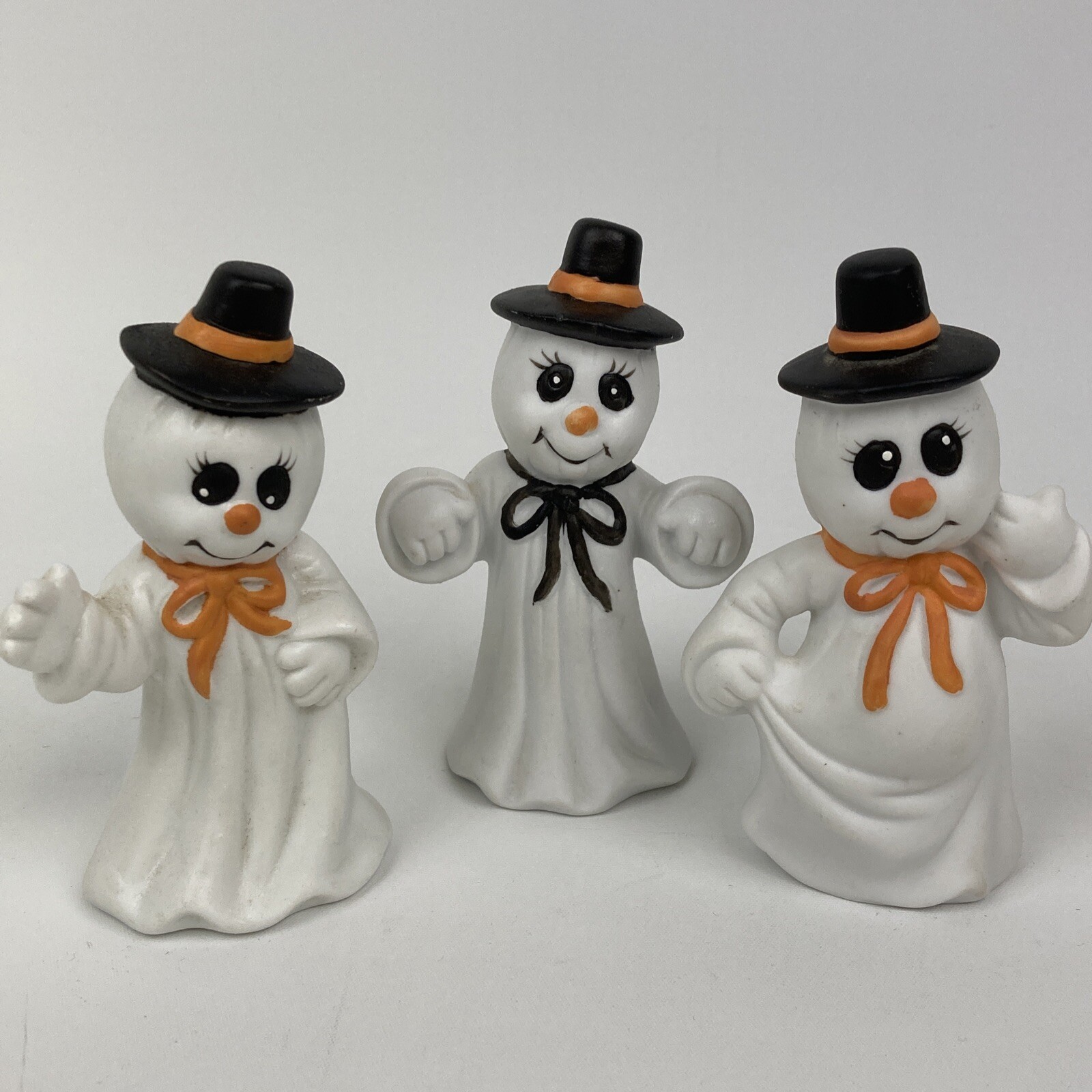 VTG Halloween Set 3 Hand Painted 4.5" Ceramic Ghosts W Hats Figurines ...