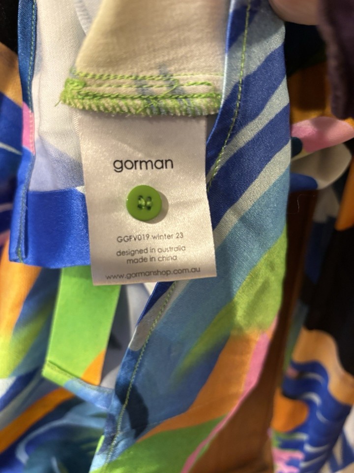 GORMAN New Realm Satin Multi Color Long Sleeved Blouse Art To Wear Size ...