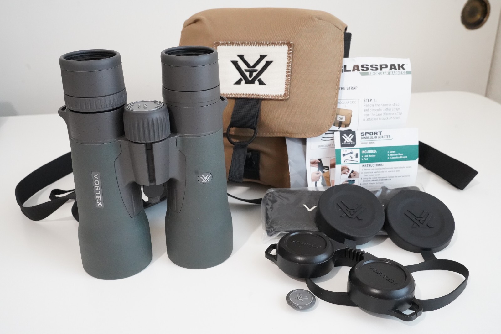 Vortex Optics Binocular Razor HD 10x50 Binocular with Tripod Mount ...