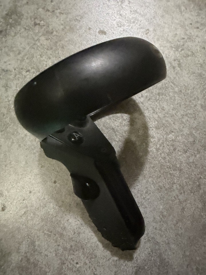 Genuine Oculus Quest 1 / Oculus Rift S Controller (RIGHT HAND ONLY) | eBay