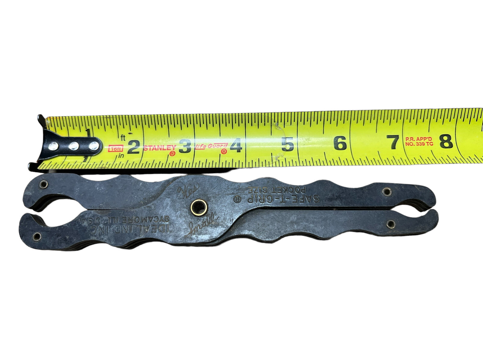 IDEAL INDUSTRIES INC Safe-T-Grip Pocket Size Fuse Puller 34-002 ...