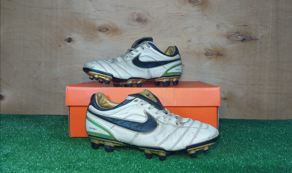 Nike Tempo Legend FG R10 boots Rare mens Football/Soccers | eBay