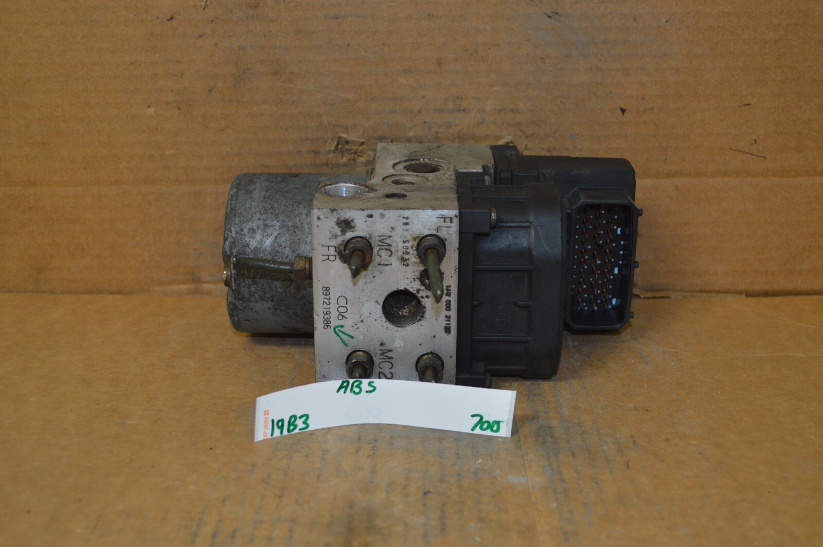 2000 Isuzu Rodeo ABS Anti-Lock Brake Pump Control 897219386 Module 700 ...