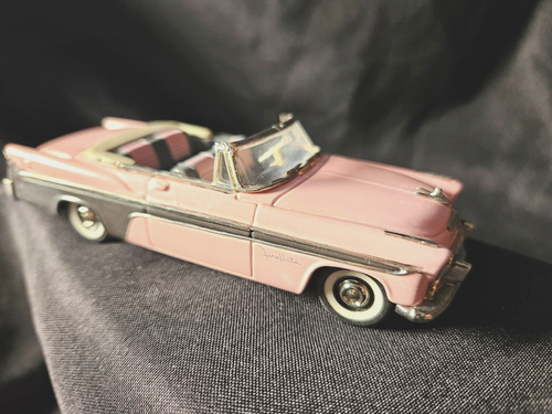 Collector's Classics 1956 DeSoto Fireflite Pink 1:43 Scale Inv. #3348 ...