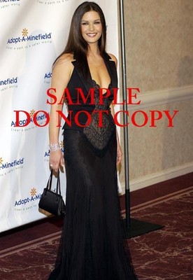 #D5142 CATHERINE ZETA-JONES Candid photo MOST SEXY Full length | eBay