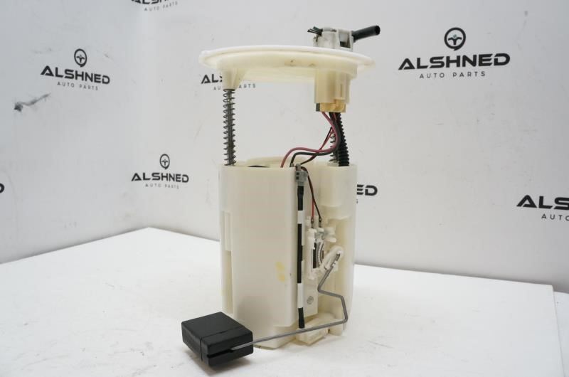 2014 Toyota Sienna Fuel Pump Assembly 77020-08050 OEM | eBay
