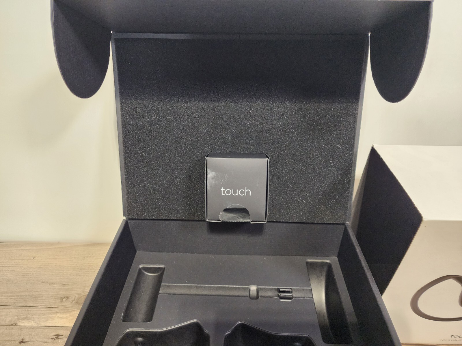 *BOX ONLY* Oculus Rift CV1 Wireless Touch Controllers / Sensor | eBay