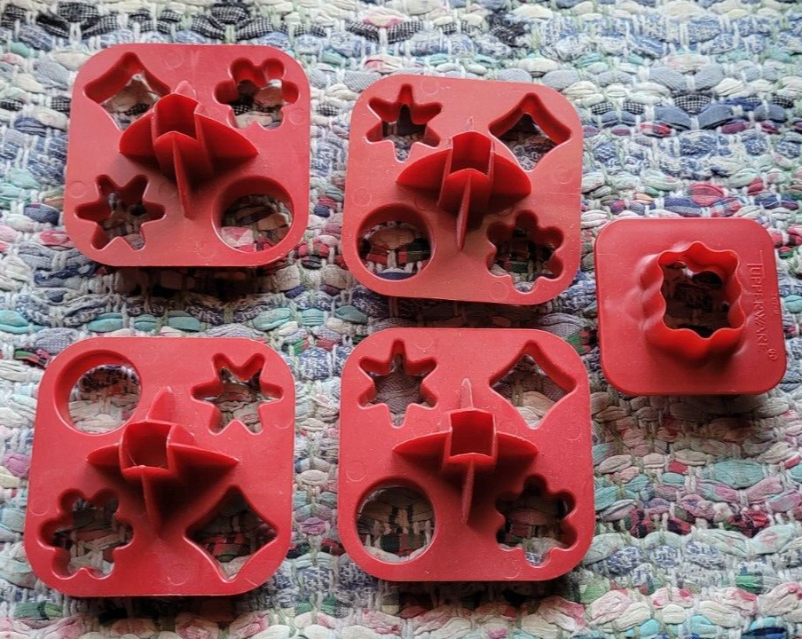 Vintage Lot of 5 Tupperware Cookie Cutters Small Cookies Holiday ...