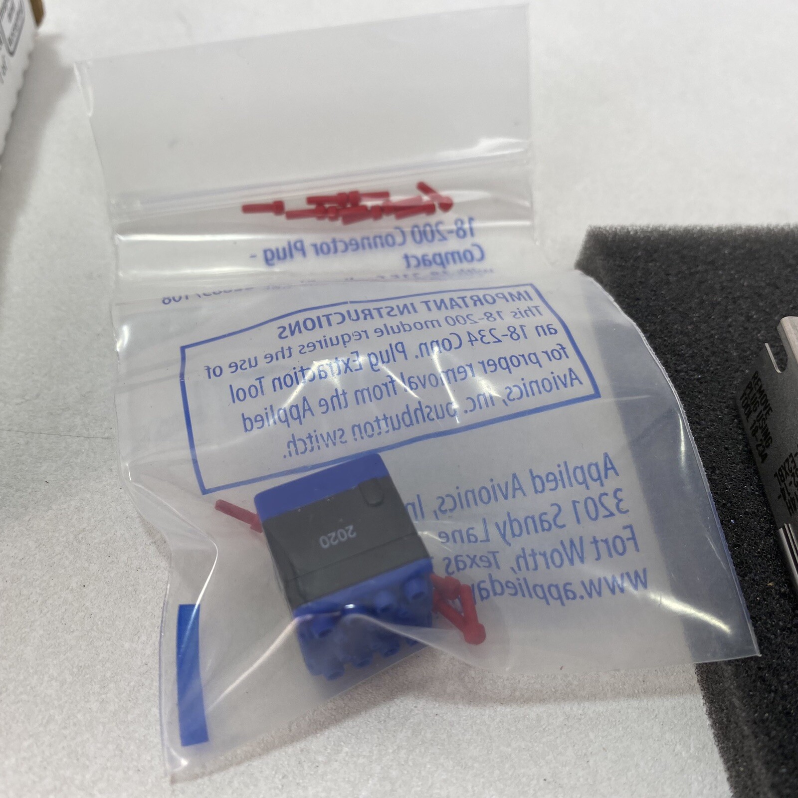 Applied Avionics P/N: LED-52-14-HA1-E2XBL PUSH SWITCH (ISPS POWER) | eBay