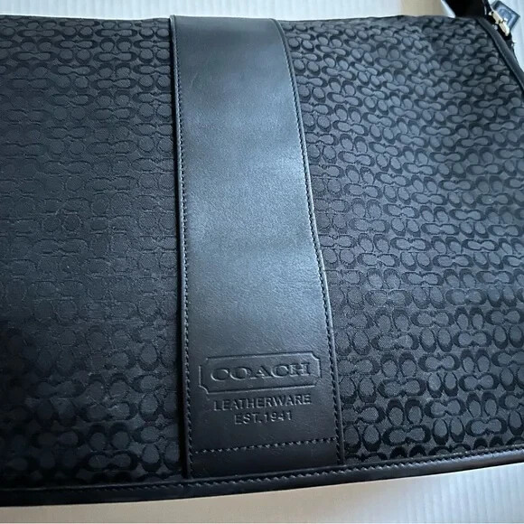 Coach Black Signature Fabric and Leather Messenger La… - Gem