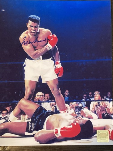 Muhammad Ali Autographed signed 8x10 Photo. COA. HOF | eBay
