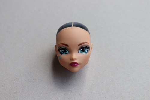 Mattel Monster High Doll Cleo de Nile Sample Head | eBay