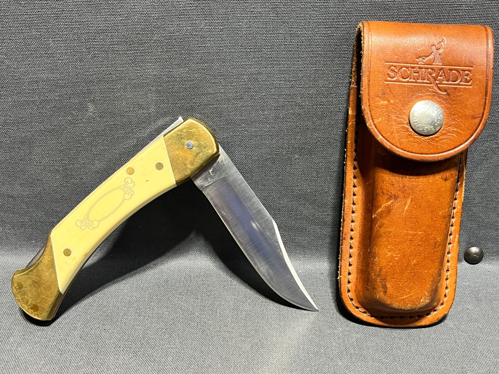 Schrade USA Scrimshaw SC507, Locking Folder, Leather Sheeth | eBay