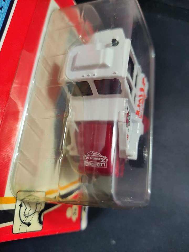 Matchbox Hero City (2002) #18 Street Sweeper - Chase Logo (TH) | eBay