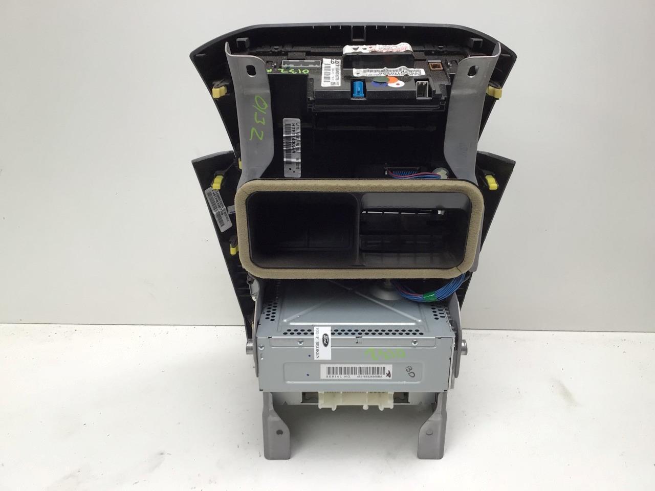 Ford Territory SZ TX TS Titanium MK 2 duel zone ICC colour touch screen ...