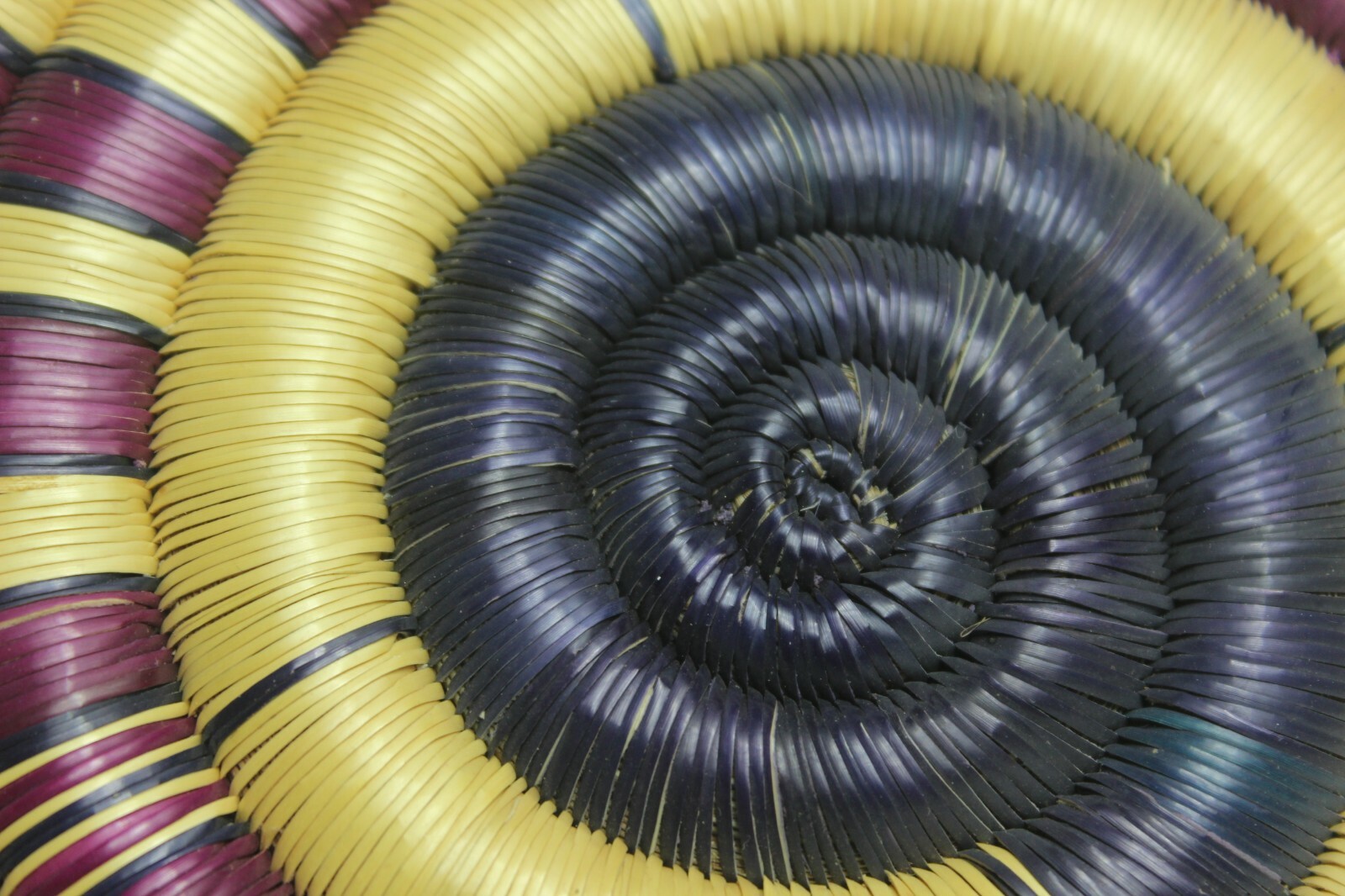 Colorful Fine Weaved Straw Round Place Mat | eBay