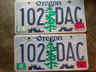 Pair Oregon Pine Tree / Purple Mountains License Plates 13 Raised ...
