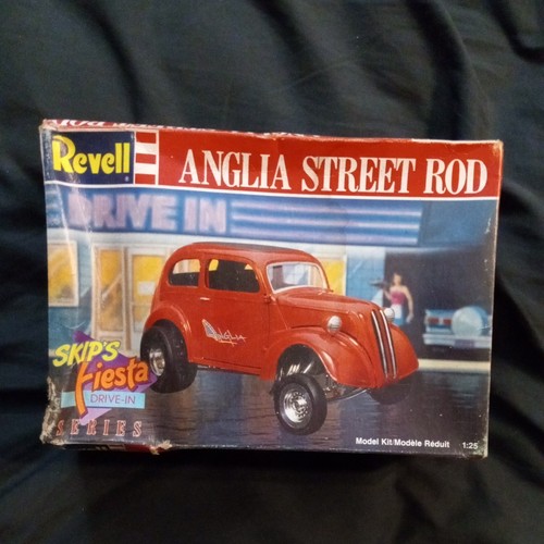 Revell Anglia Street Rod Skips Fiesta Car Model Kit open box sealed ...