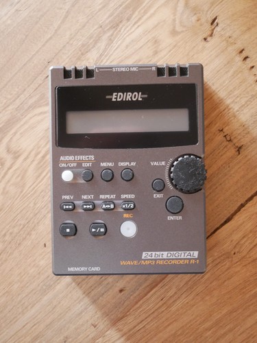 Enregistreur et studio de poche Edirol R-1 | eBay