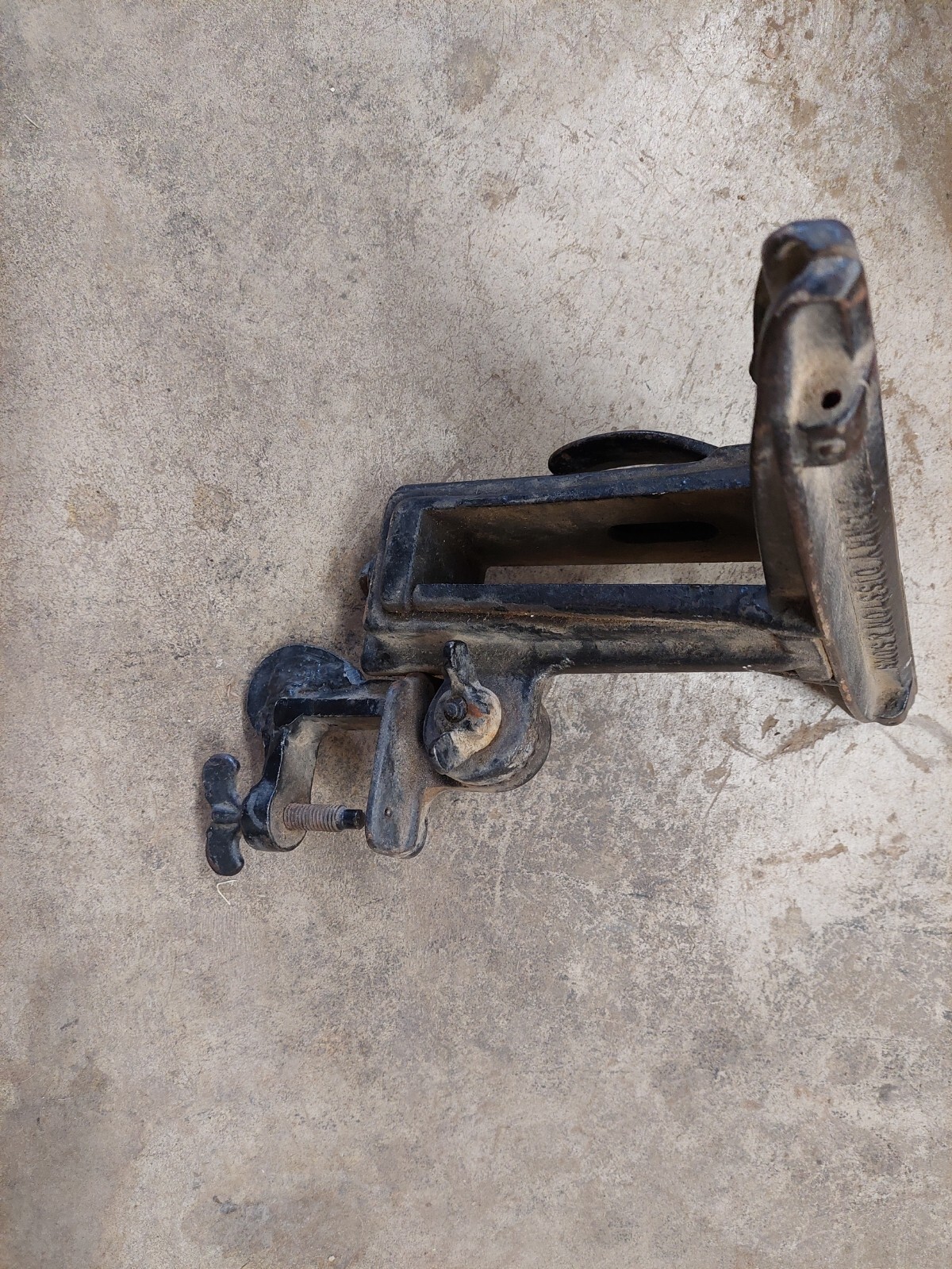 Vintage HENRY DISSTON & SONS Handsaw Sharpening Vise | eBay