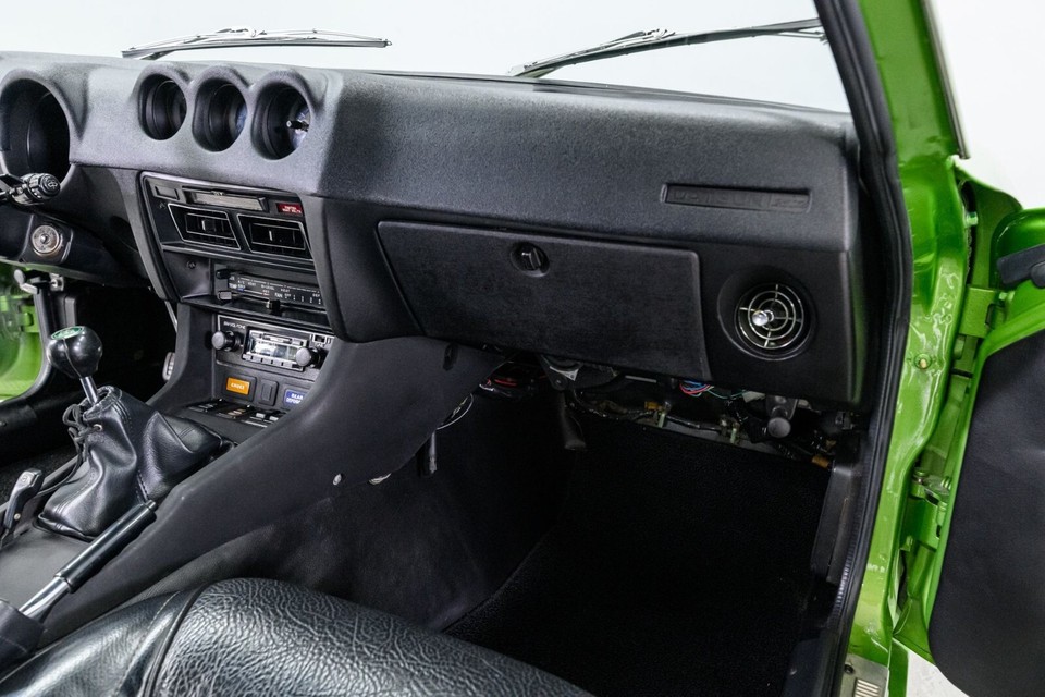 New Accu-Form Precision-Molded Dash Cap (Top Half) / FOR 74-78 DATSUN ...